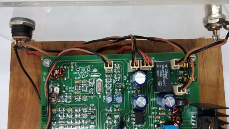 Wiring up the BITX40 – HF SIGNALS